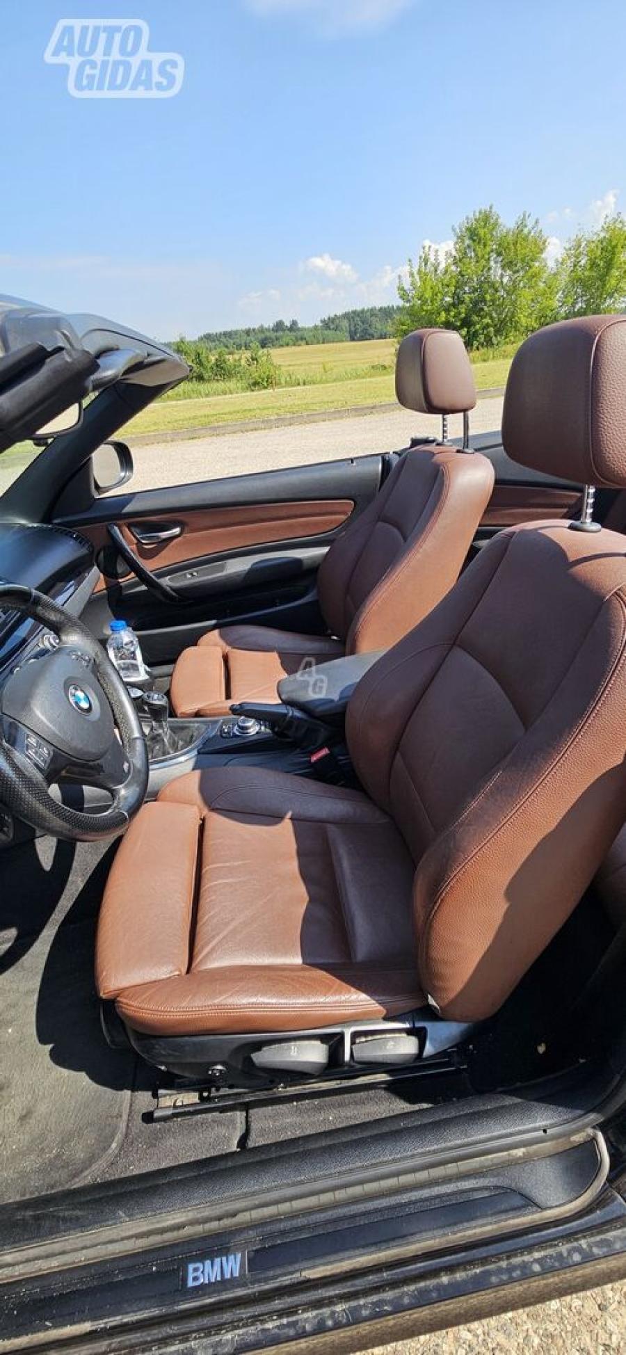 Black BMW 118 2010 in Vilnius, with an engine capacity of 2.00 L and mileage of 171 thousand km for 6590 €, photo 13 on AUTOMOTO.COM.LV