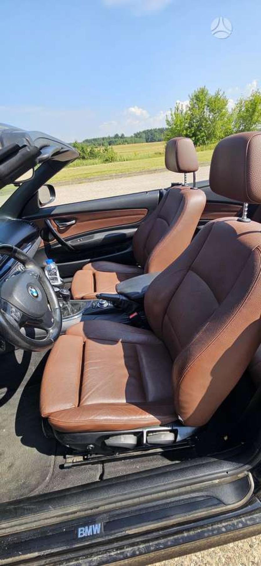 Melns BMW 118 2010 Viļņa, ar dzinēja tilpumu 2.00 L un nobraukumu 171 tūkst. km par 6590 €, foto 13 vietnē AUTOMOTO.COM.LV