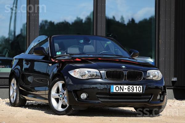 Black BMW 118 2011 in Tukums, with an engine capacity of 2.00 L and mileage of 220 thousand km for 6990 €, photo 7 on AUTOMOTO.COM.LV