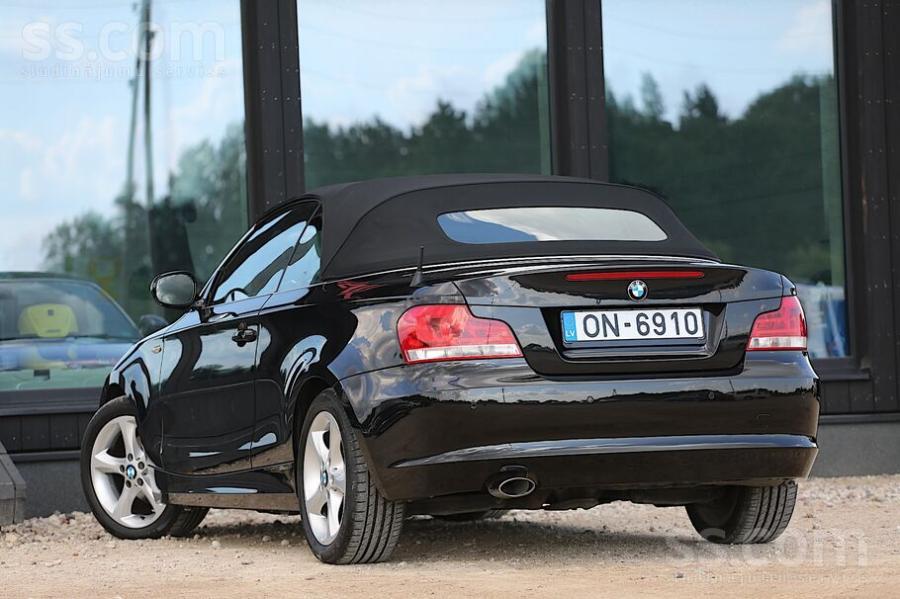 Black BMW 118 2011 in Tukums, with an engine capacity of 2.00 L and mileage of 220 thousand km for 6990 €, photo 5 on AUTOMOTO.COM.LV