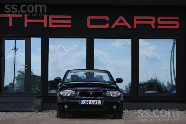 Black BMW 118 2011 in Tukums, with an engine capacity of 2.00 L and mileage of 220 thousand km for 6990 €, photo 5 on AUTOMOTO.COM.LV