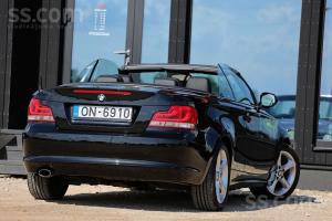 Black BMW 118 2011 in Tukums, with an engine capacity of 2.00 L and mileage of 220 thousand km for 6990 €, photo 9 on AUTOMOTO.COM.LV