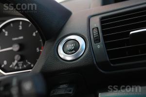 Black BMW 118 2011 in Tukums, with an engine capacity of 2.00 L and mileage of 220 thousand km for 6990 €, photo 28 on AUTOMOTO.COM.LV