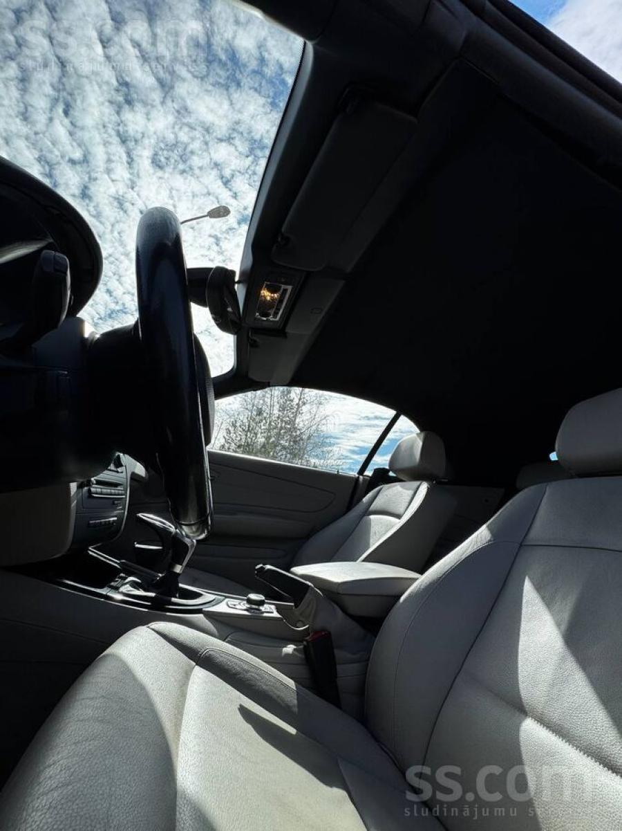 Black BMW 118 2013 in Daugavpils, with an engine capacity of 2.00 L and mileage of 341 thousand km for 6700 €, photo 8 on AUTOMOTO.COM.LV