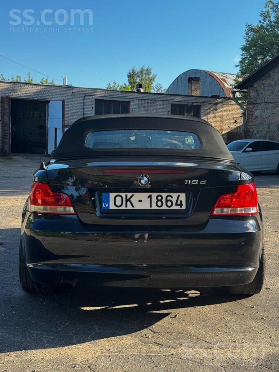 Black BMW 118 2013 in Daugavpils, with an engine capacity of 2.00 L and mileage of 341 thousand km for 6700 €, photo 18 on AUTOMOTO.COM.LV