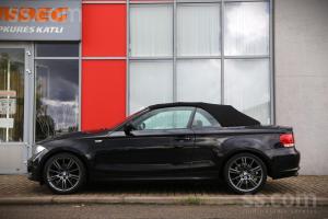 Black BMW 118 2013 in Riga, with an engine capacity of 2.00 L and mileage of 342 thousand km for 6995 €, photo 3 on AUTOMOTO.COM.LV