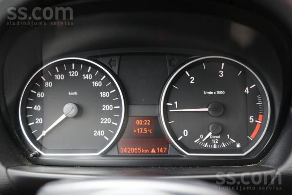 Melns BMW 118 2013 Rīga, ar dzinēja tilpumu 2.00 L un nobraukumu 342 tūkst. km par 6995 €, foto 7 vietnē AUTOMOTO.COM.LV