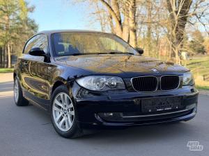 Black BMW 118 2009 in Utena, with an engine capacity of 2.00 L and mileage of 289 thousand km for 3850 €, photo 4 on AUTOMOTO.COM.LV