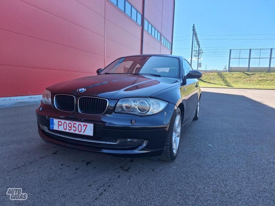 Melns BMW 118 2009 Telšiai, ar dzinēja tilpumu 2.00 L un nobraukumu 290 tūkst. km par 1950 €, foto 1 vietnē AUTOMOTO.COM.LV