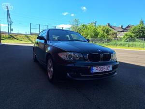 Melns BMW 118 2009 Telšiai, ar dzinēja tilpumu 2.00 L un nobraukumu 290 tūkst. km par 1950 €, foto 4 vietnē AUTOMOTO.COM.LV