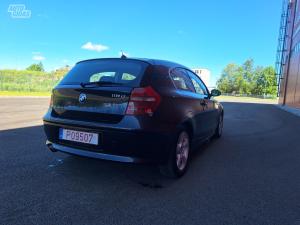 Melns BMW 118 2009 Telšiai, ar dzinēja tilpumu 2.00 L un nobraukumu 290 tūkst. km par 1950 €, foto 8 vietnē AUTOMOTO.COM.LV