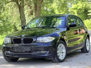 Melns BMW 118 2009 Utena, ar dzinēja tilpumu 2.00 L un nobraukumu 289 tūkst. km par 2995 €, foto  vietnē AUTOMOTO.COM.LV