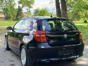 Melns BMW 118 2009 Utena, ar dzinēja tilpumu 2.00 L un nobraukumu 289 tūkst. km par 2995 €, foto 12 vietnē AUTOMOTO.COM.LV