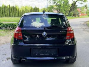 Melns BMW 118 2009 Utena, ar dzinēja tilpumu 2.00 L un nobraukumu 289 tūkst. km par 2995 €, foto 14 vietnē AUTOMOTO.COM.LV