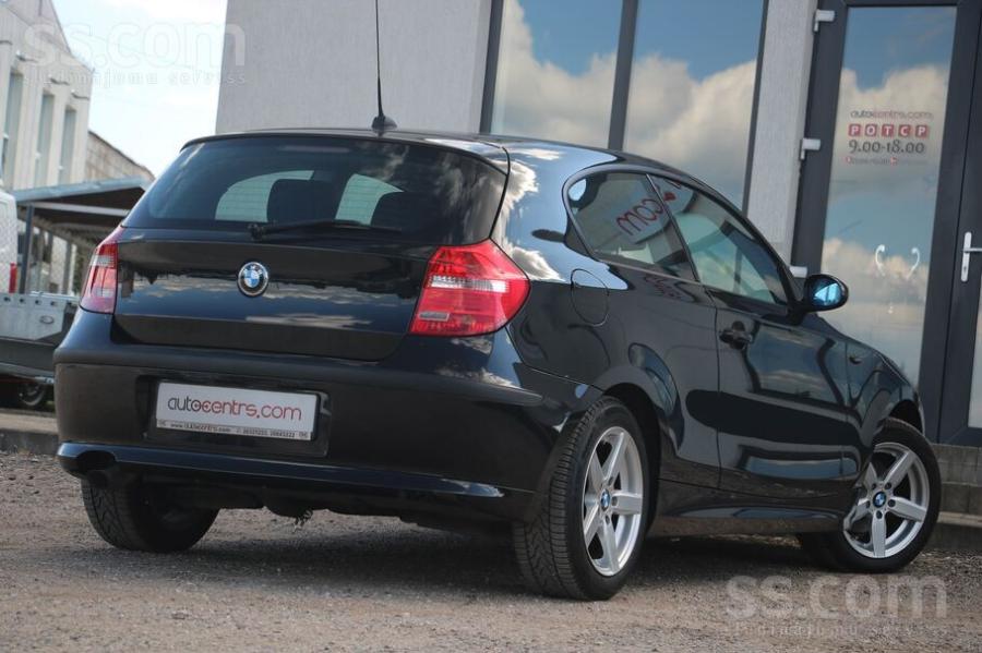Black BMW 118 2009 in Tukums, with an engine capacity of 2.00 L and mileage of 208 thousand km for 4996 €, photo 6 on AUTOMOTO.COM.LV