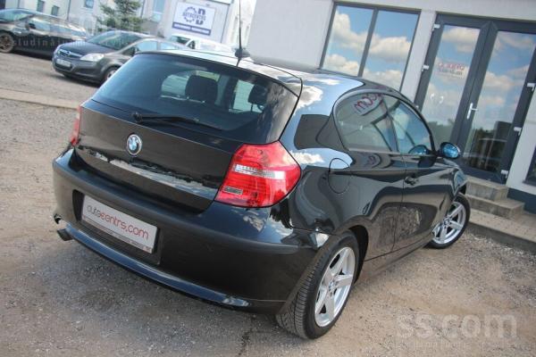 Black BMW 118 2009 in Tukums, with an engine capacity of 2.00 L and mileage of 208 thousand km for 4996 €, photo 6 on AUTOMOTO.COM.LV