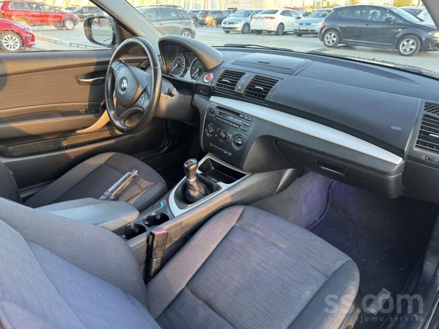 Melns BMW 118 2010 Rīga, ar dzinēja tilpumu 2.00 L un nobraukumu 253 tūkst. km par 5800 €, foto 8 vietnē AUTOMOTO.COM.LV