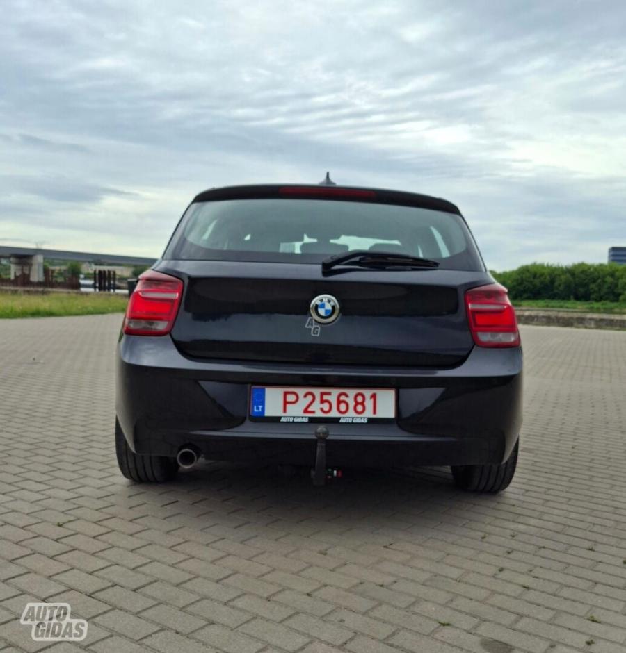 Melns BMW 118 2011 Kauņa, ar dzinēja tilpumu 2.00 L un nobraukumu 350 tūkst. km par 4800 €, foto 7 vietnē AUTOMOTO.COM.LV