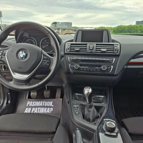 Black BMW 118 2011 in Kaunas, with an engine capacity of 2.00 L and mileage of 350 thousand km for 4800 €, photo 9 on AUTOMOTO.COM.LV