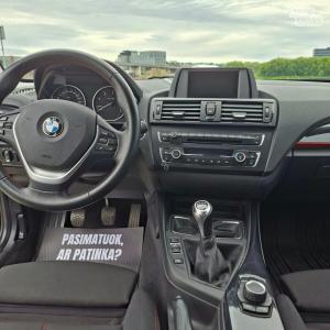 Melns BMW 118 2011 Kauņa, ar dzinēja tilpumu 2.00 L un nobraukumu 350 tūkst. km par 4800 €, foto 10 vietnē AUTOMOTO.COM.LV