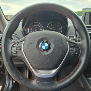 Melns BMW 118 2011 Kauņa, ar dzinēja tilpumu 2.00 L un nobraukumu 350 tūkst. km par 4800 €, foto 18 vietnē AUTOMOTO.COM.LV