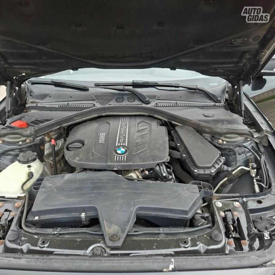 Melns BMW 118 2011 Kauņa, ar dzinēja tilpumu 2.00 L un nobraukumu 350 tūkst. km par 4800 €, foto 23 vietnē AUTOMOTO.COM.LV