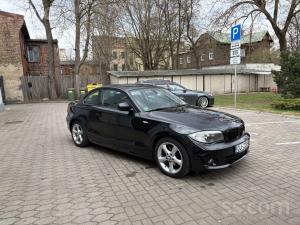 Черный БМВ 118 2012 в Рига, объемом двигателя 2.00 л и пробегом 249 тыс. км за 7600 €, фото 5 на AUTOMOTO.COM.LV