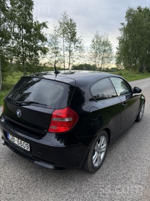 Melns BMW 118 2012 Daugavpils, ar dzinēja tilpumu 2.00 L un nobraukumu 280 tūkst. km par 3350 €, foto 5 vietnē AUTOMOTO.COM.LV