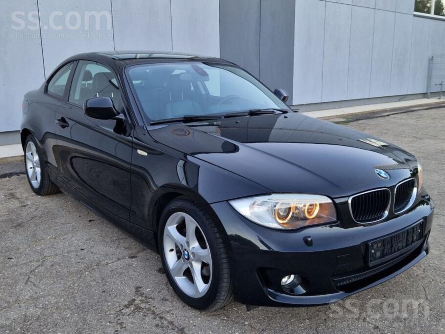 Melns BMW 118 2014 Bauska, ar dzinēja tilpumu 2.00 L un nobraukumu 249 tūkst. km par 5990 €, foto 8 vietnē AUTOMOTO.COM.LV