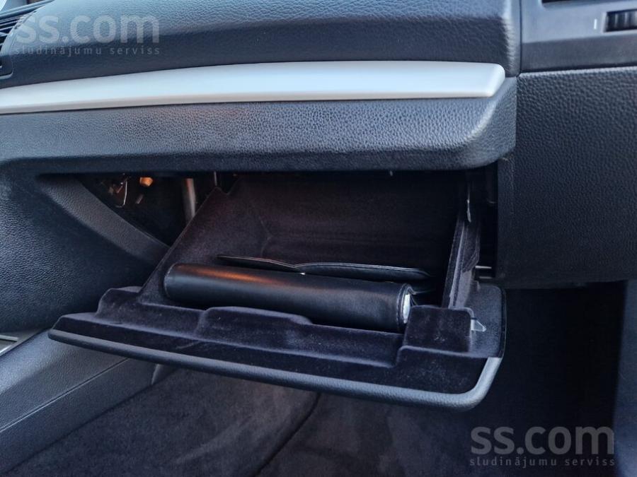 Melns BMW 118 2014 Bauska, ar dzinēja tilpumu 2.00 L un nobraukumu 249 tūkst. km par 5990 €, foto 30 vietnē AUTOMOTO.COM.LV
