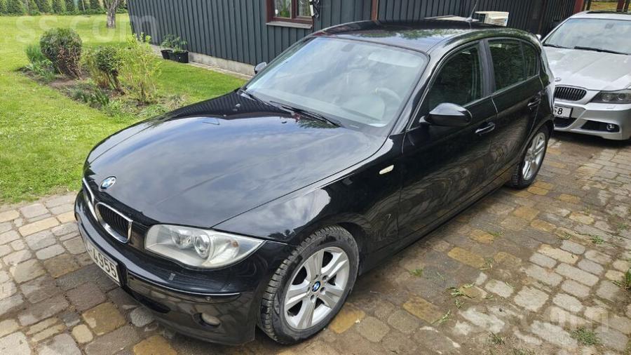 Melns BMW 118 2004 Rīga, ar dzinēja tilpumu 2.00 L un nobraukumu 300 tūkst. km par 3400 €, foto 1 vietnē AUTOMOTO.COM.LV