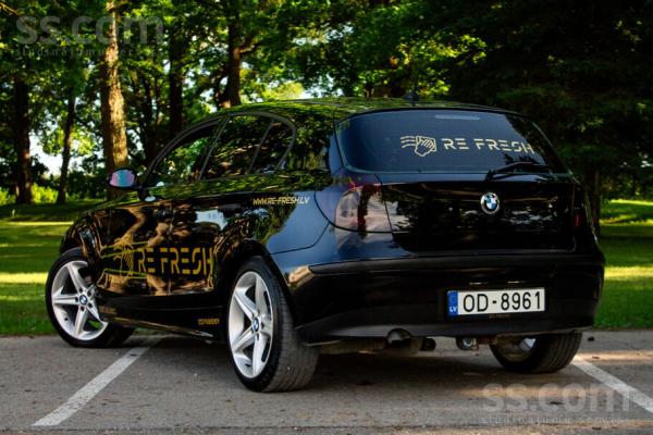 Black BMW 118 2004 in Jelgava, with an engine capacity of 2.00 L and mileage of 360 thousand km for 3290 €, photo 5 on AUTOMOTO.COM.LV