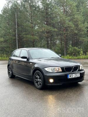 Черный БМВ 118 2004 в Рига, объемом двигателя 2.00 л и пробегом 410 тыс. км за 1950 €, фото 3 на AUTOMOTO.COM.LV