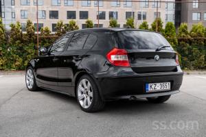 Black BMW 118 2005 in Riga, with an engine capacity of 2.00 L and mileage of 358 thousand km for 2150 €, photo 6 on AUTOMOTO.COM.LV