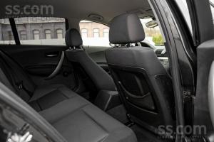 Black BMW 118 2005 in Riga, with an engine capacity of 2.00 L and mileage of 358 thousand km for 2150 €, photo 9 on AUTOMOTO.COM.LV