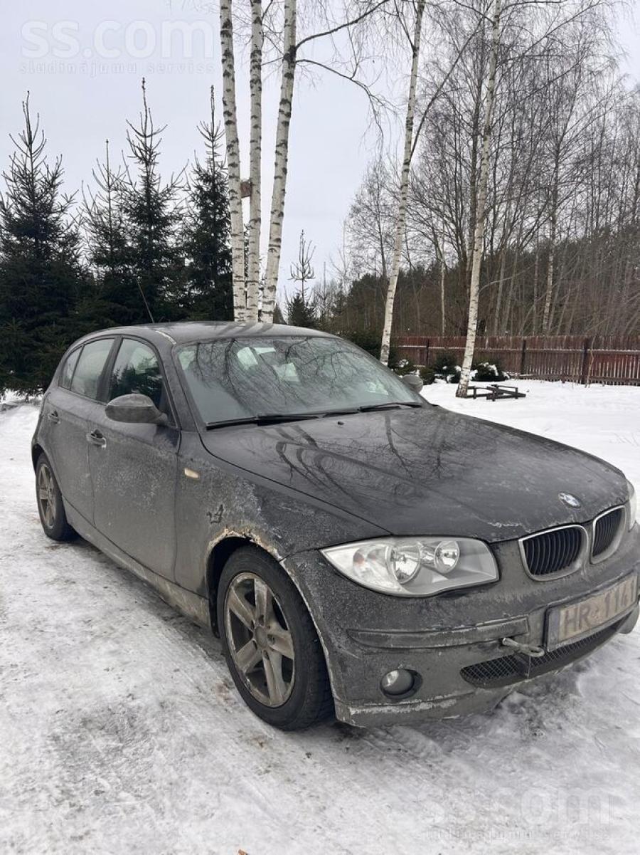 Melns BMW 118 2005 Rīga, ar dzinēja tilpumu 2.00 L un nobraukumu 291 tūkst. km par 1250 €, foto 1 vietnē AUTOMOTO.COM.LV