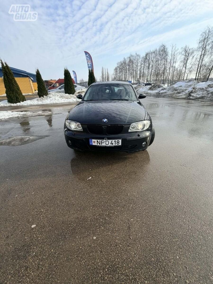 Melns BMW 118 2005 Kretinga, ar dzinēja tilpumu 1.80 L un nobraukumu 283 tūkst. km par 2900 €, foto 1 vietnē AUTOMOTO.COM.LV
