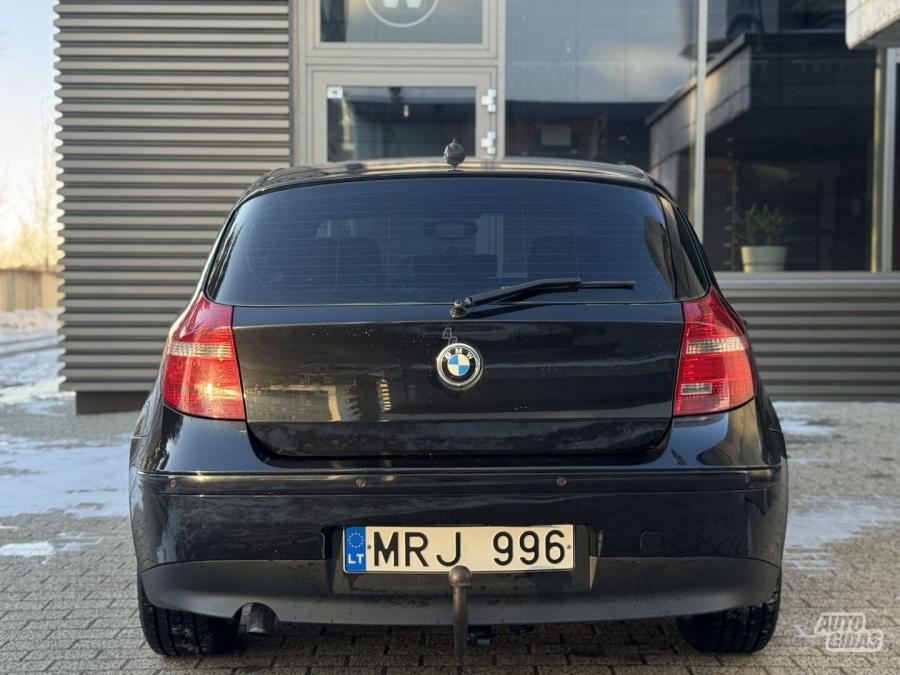 Melns BMW 118 2005 Viļņa, ar dzinēja tilpumu 2.00 L un nobraukumu 364 tūkst. km par 1950 €, foto 6 vietnē AUTOMOTO.COM.LV