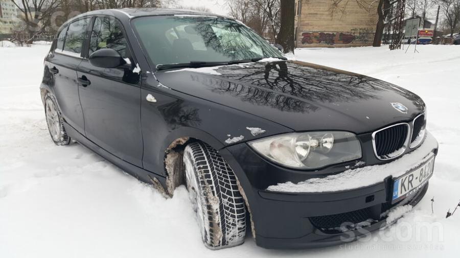Melns BMW 118 2005 Rīga, ar dzinēja tilpumu 2.00 L un nobraukumu 208 tūkst. km par 2400 €, foto 1 vietnē AUTOMOTO.COM.LV