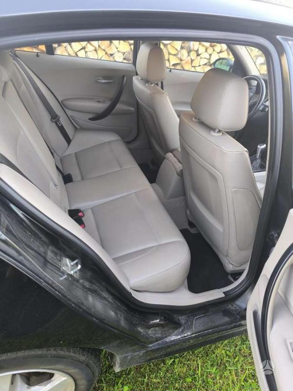 Melns BMW 118 2005 Plungė, ar dzinēja tilpumu 2.00 L un nobraukumu 243 tūkst. km par 1250 €, foto 5 vietnē AUTOMOTO.COM.LV