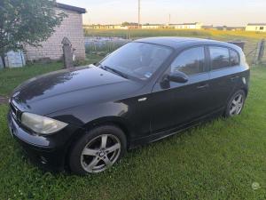 Melns BMW 118 2005 Plungė, ar dzinēja tilpumu 2.00 L un nobraukumu 243 tūkst. km par 1250 €, foto  vietnē AUTOMOTO.COM.LV
