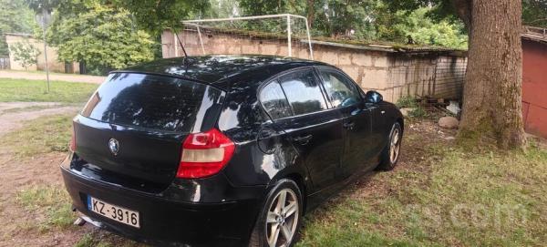 Melns BMW 118 2005 Tukums, ar dzinēja tilpumu 2.00 L un nobraukumu 380 tūkst. km par 1000 €, foto 6 vietnē AUTOMOTO.COM.LV
