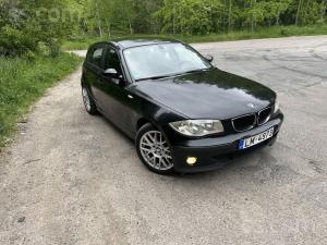 Black BMW 118 2005 in Riga, with an engine capacity of 2.00 L and mileage of 366 thousand km for 1950 €, photo  on AUTOMOTO.COM.LV
