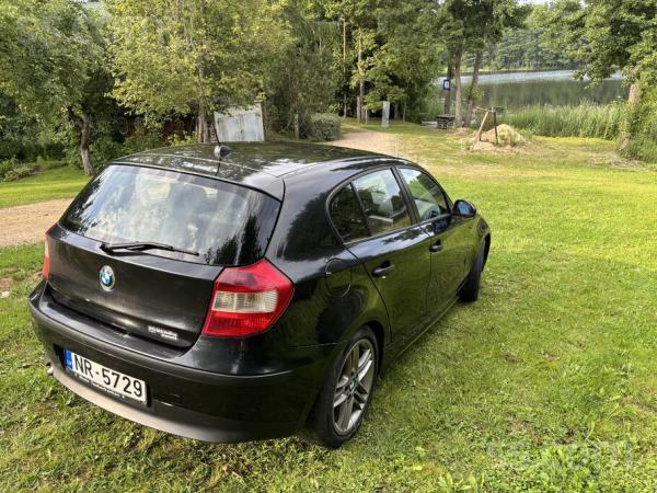 Черный БМВ 118 2005 в Даугавпилс, объемом двигателя 2.00 л и пробегом 342 тыс. км за 2000 €, фото 2 на AUTOMOTO.COM.LV