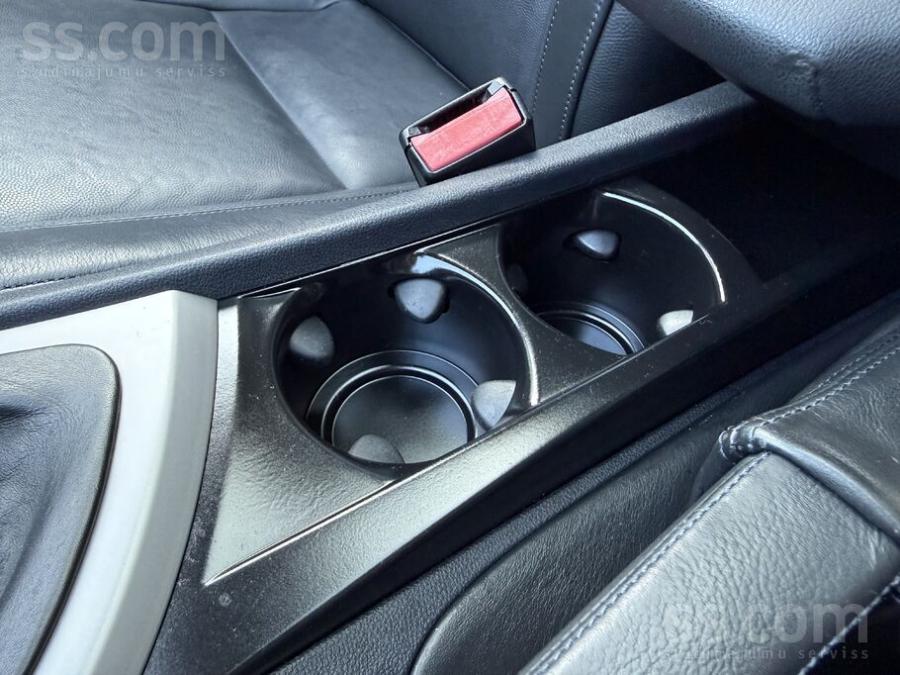 Melns BMW 118 2005 Jelgava, ar dzinēja tilpumu 2.00 L un nobraukumu 263 tūkst. km par 2950 €, foto 17 vietnē AUTOMOTO.COM.LV