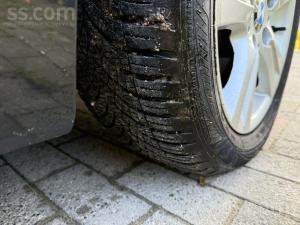 Melns BMW 118 2005 Jelgava, ar dzinēja tilpumu 2.00 L un nobraukumu 263 tūkst. km par 2950 €, foto 24 vietnē AUTOMOTO.COM.LV