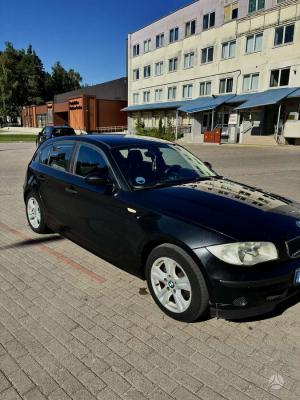 Melns BMW 118 2005 Kazlų Rūda, ar dzinēja tilpumu 2.00 L un nobraukumu 276 tūkst. km par 2000 €, foto 4 vietnē AUTOMOTO.COM.LV