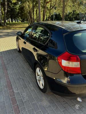 Melns BMW 118 2005 Kazlų Rūda, ar dzinēja tilpumu 2.00 L un nobraukumu 276 tūkst. km par 2000 €, foto 7 vietnē AUTOMOTO.COM.LV