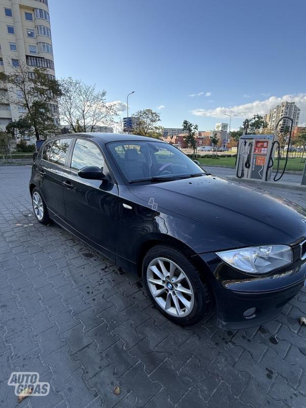 Melns BMW 118 2005 Viļņa, ar dzinēja tilpumu 2.00 L un nobraukumu 0 tūkst. km par 2200 €, foto 5 vietnē AUTOMOTO.COM.LV