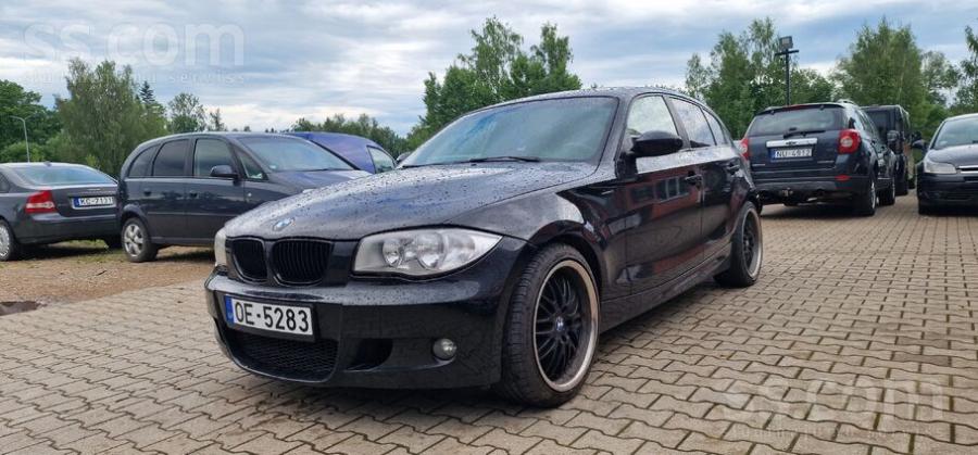 Melns BMW 118 2006 Valmiera, ar dzinēja tilpumu 2.00 L un nobraukumu 293 tūkst. km par 3800 €, foto 6 vietnē AUTOMOTO.COM.LV